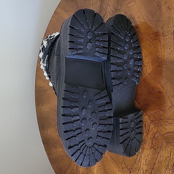 Sugar | Shoes | Sugar Kade Pearl Combat Boots Black 75m Nib | Poshmark